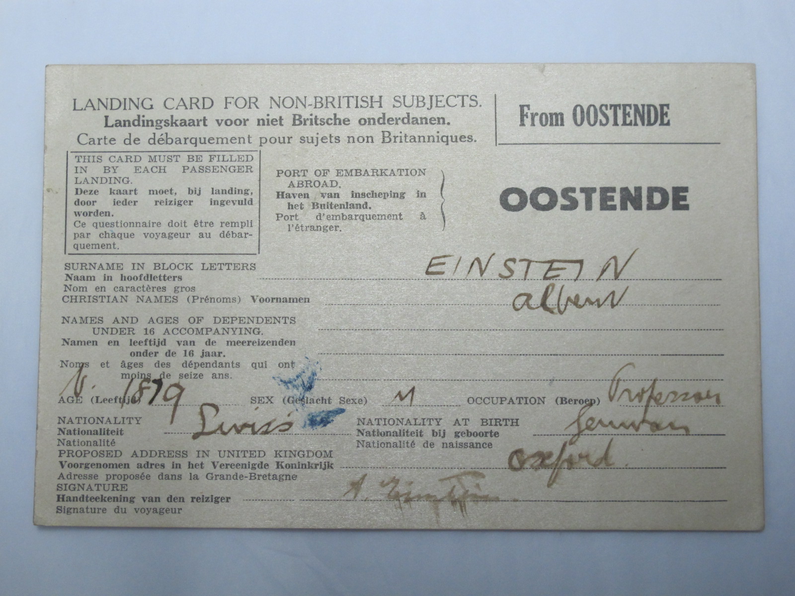 Einstein landing card | Migration Museum